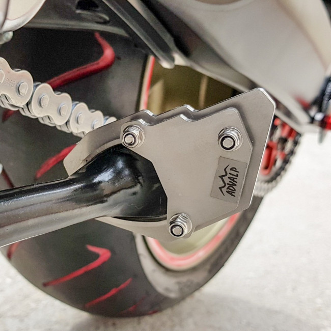 Yamaha FZ8 and FZ1N side stand extension